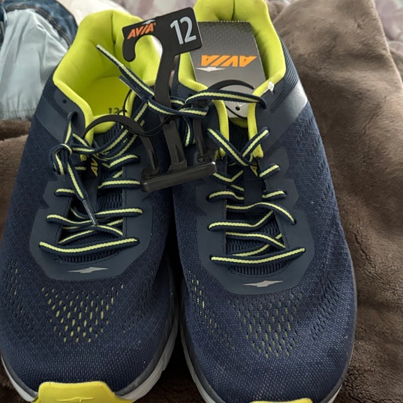 Avia | Shoes | Mens Aviation Hightail Athletic Shoe Size 2new Blue ...